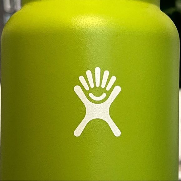 Hydro Flask | Dining | New32 Oz Wide Mouth Cap Hydro Flask Color ...